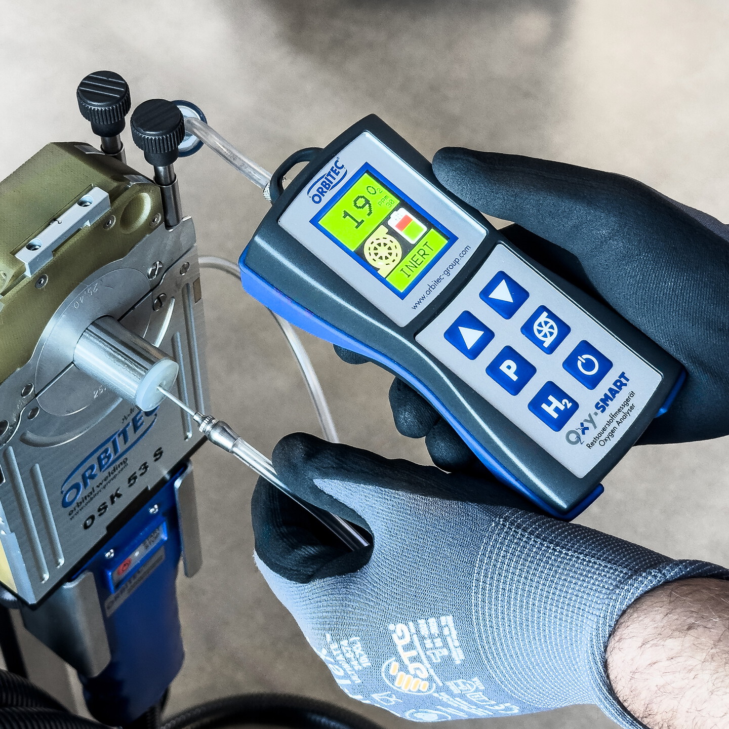 Oxy Smart oxygen analyser including accessories – Orbitec GmbH